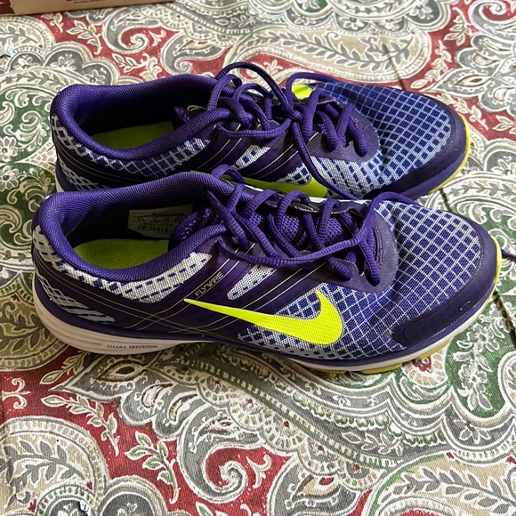 Nike | Shoes | Nike Dual Fusion Tennis Shoes | Poshmark